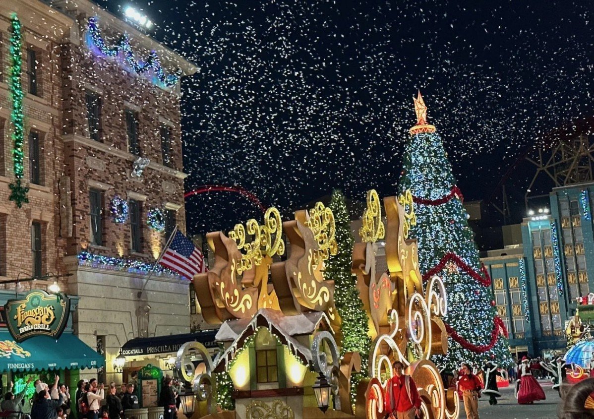 Family Holiday Transportation in Orlando | Private Vans & SUVs